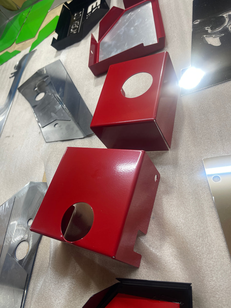 Holden VE ABS Module & Brake Master Cyl Cover Kit with Custom logo/pat ...